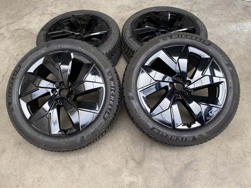 20 inch originele Ystad winterset Volkswagen ID.4 - www.originalwheels.nl