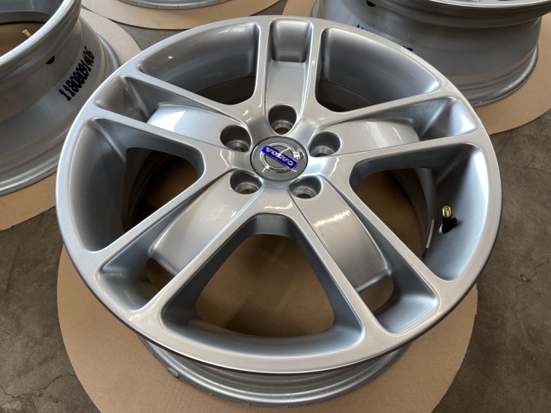 17 inch originele sport velgen Volvo V40 S40 C30 31202663 - www ...