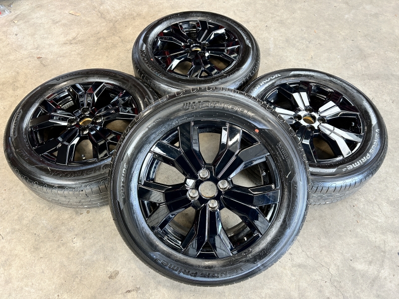 16 inch originele velgen + Hankook zomerbanden Dacia Jogger 403009410R ...