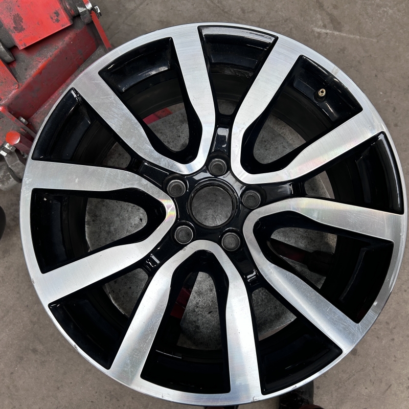 18 inch originele VW Golf Serron velg 1K0601025AC - www.originalwheels.nl